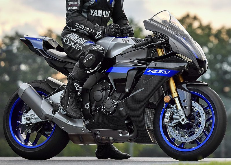 Yamaha R1M 1000 2024 - Fiche moto, avis, photos, technique, occasions