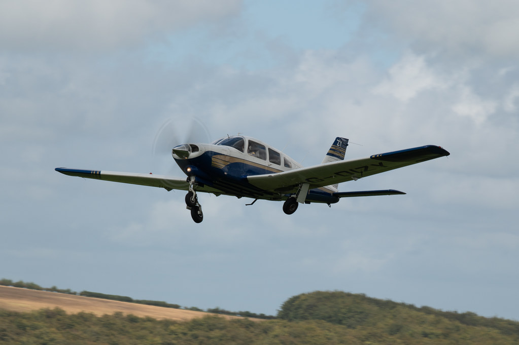 Piper Turbo Arrow G-DIZY | Piper PA-28R-201T Turbo Cherokee … | Flickr