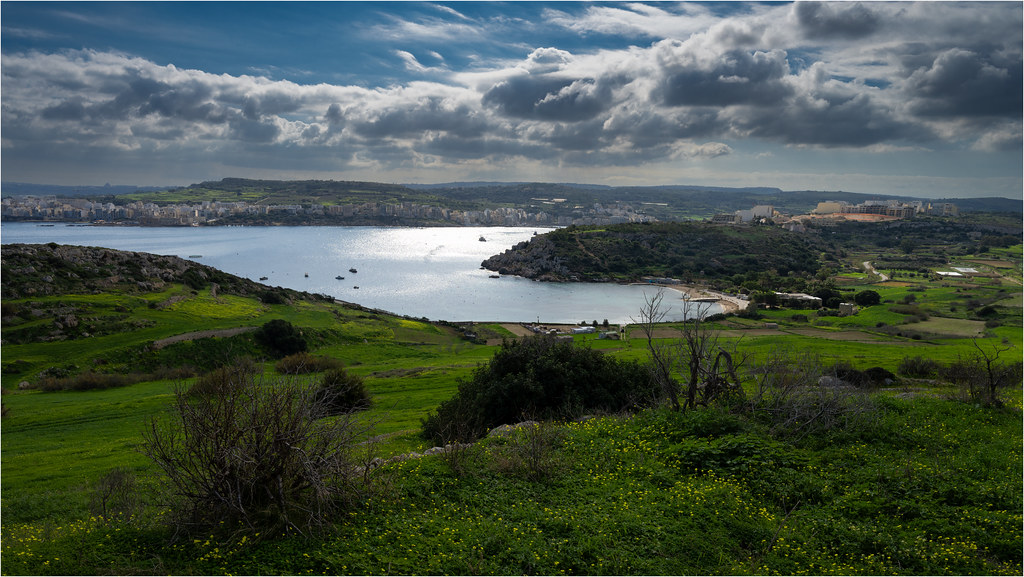 Mistra Bay | A view of Mistra Bay captured off Selmun in tri… | Flickr