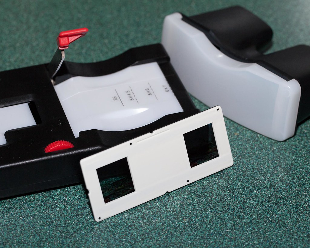 My 3D film cutter, slide mount, and viewer | For each shot I… | Flickr