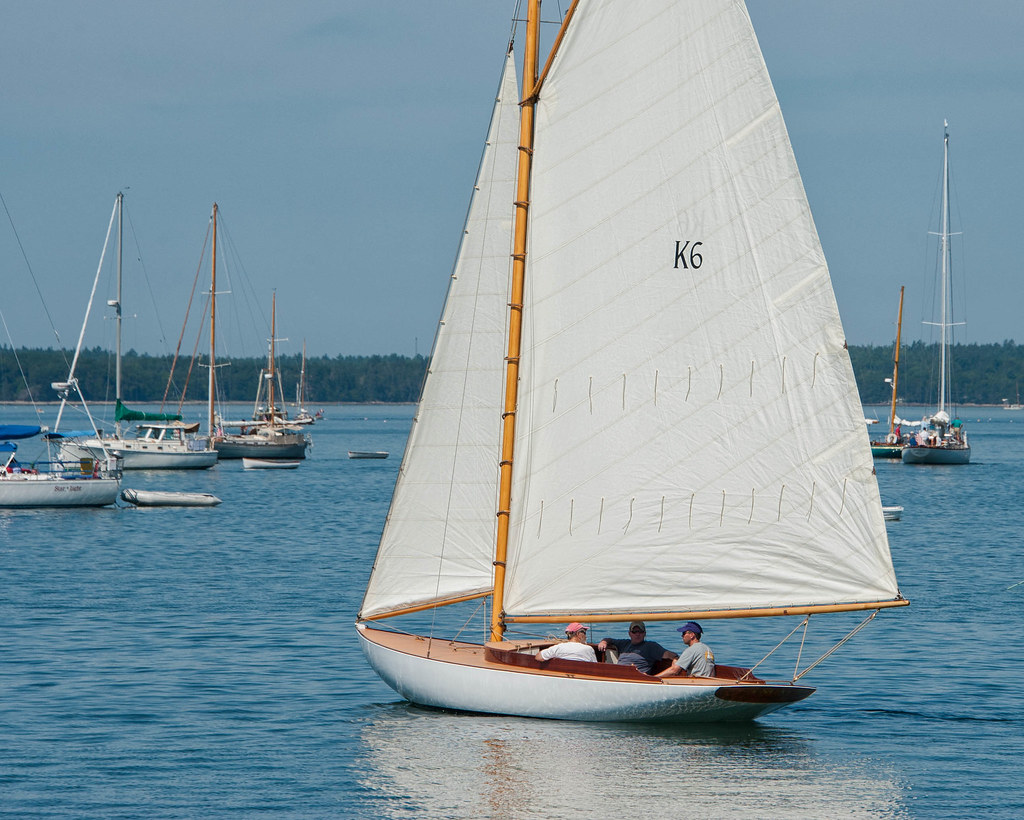 Uncas - A Buzzards Bay 18 | The 29 ft. Buzzards Bay 18 gaff-… | Flickr