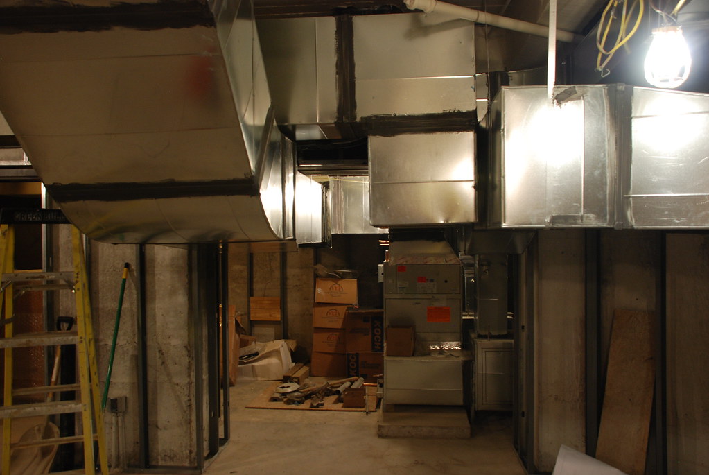 Ductwork 5 | Ductwork in basement and HVAC supplemental unit ...