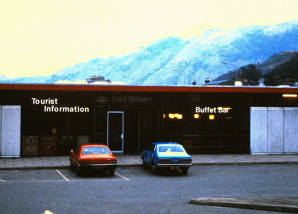 Fort William station, 14 Feb 1981 | Station entrance | midgpee | Flickr