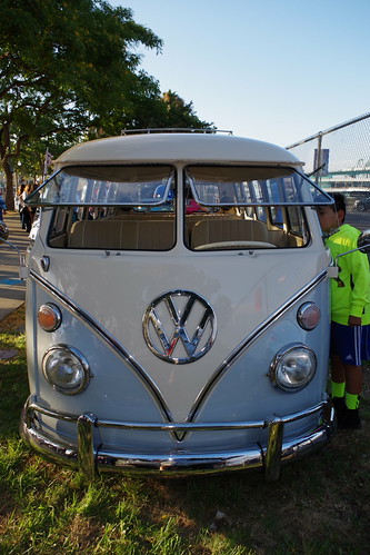 Young Man Checking Out the VW Van | This young man was reall… | Flickr