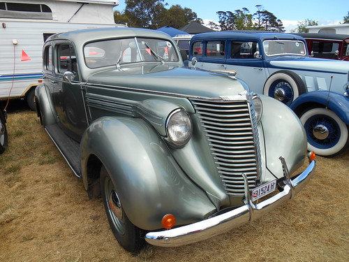 1938 Hupmobile Sedan | On display was this rare 1938 Hupmobi… | Flickr