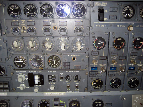 Flight engineer | Boeing 747-100 Hiller Aviation Museum, San… | Flickr