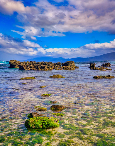 Bangui Bay Seascape | Vertical panorama of the rock formatio… | Flickr