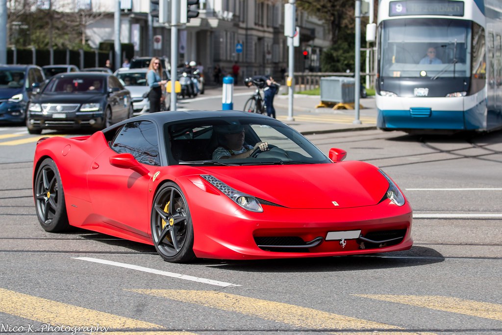 Matte Red 458 Italia | Rina Krättli | Flickr