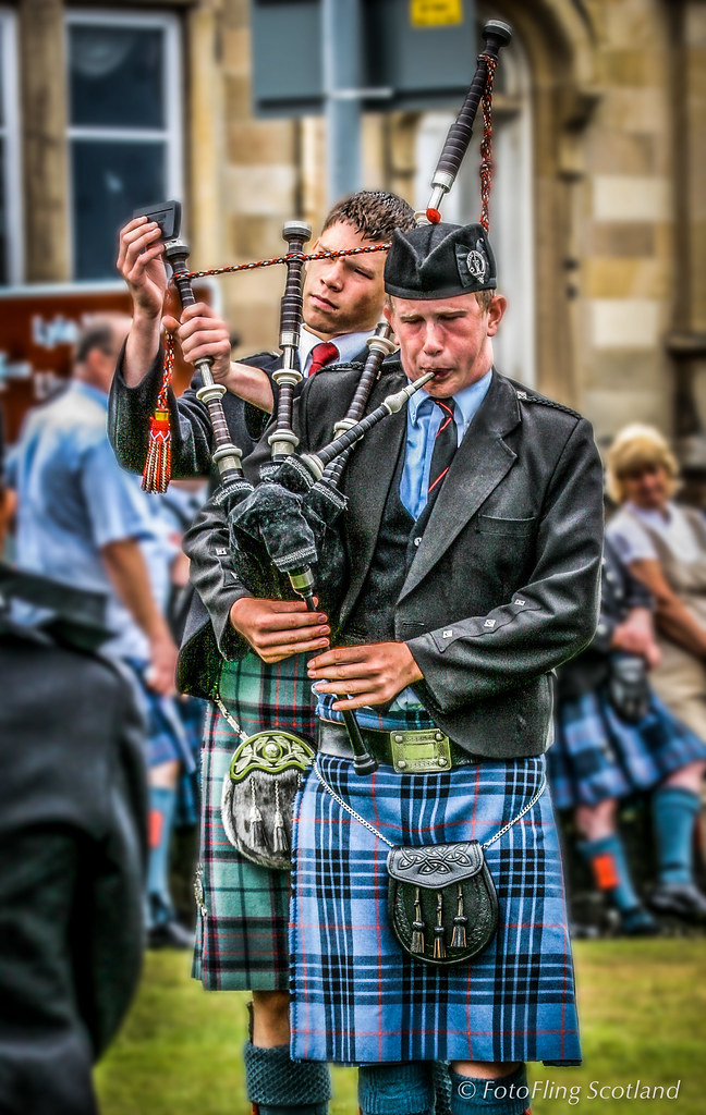 The Bagpipe Tuner | European Pipeband Championships in Gouro ...