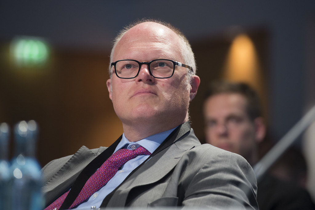 Jacob Heinsen listens at the Closed Ministerial Session | Flickr