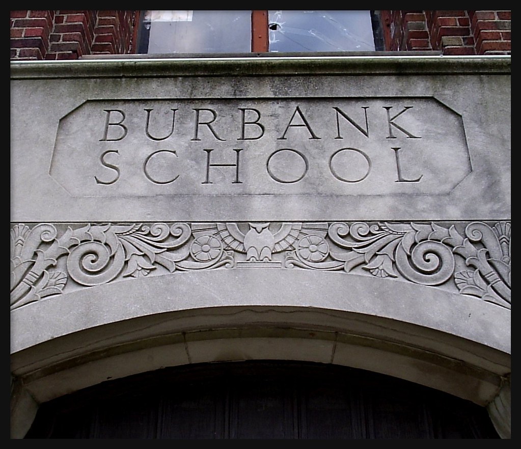Entrance Arch: Luther Burbank School, 15600 East State Fai… | Flickr