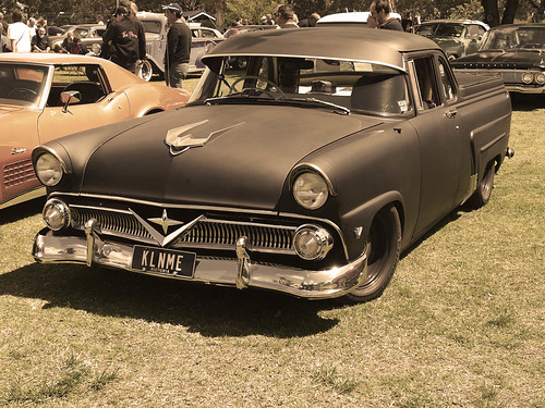 1958-59 Ford mainline ute | A classy Aussie built 58-59 Main… | Flickr
