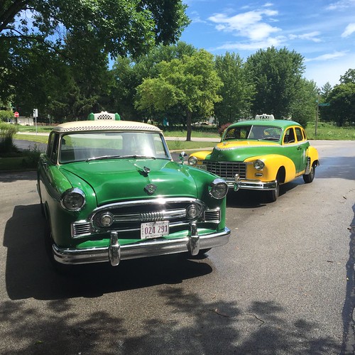 IMG_1446 | 1950 Checker Model A4 with 1957 Model Checker A8 … | Flickr