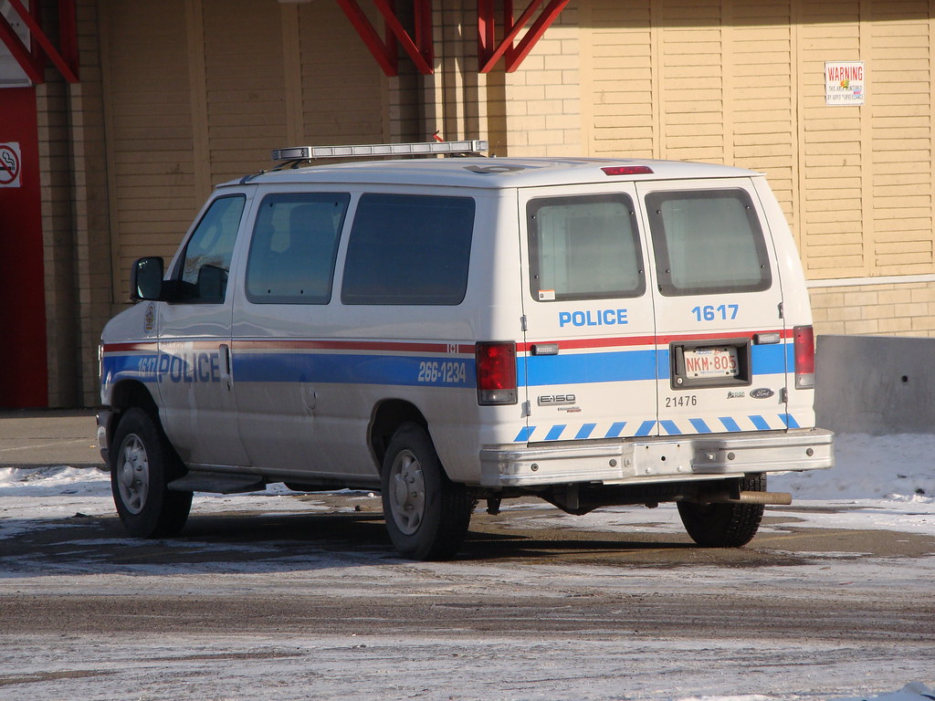 CPS Police Incident | CPS van pointed towards Back Alley Nig… | Canada ...