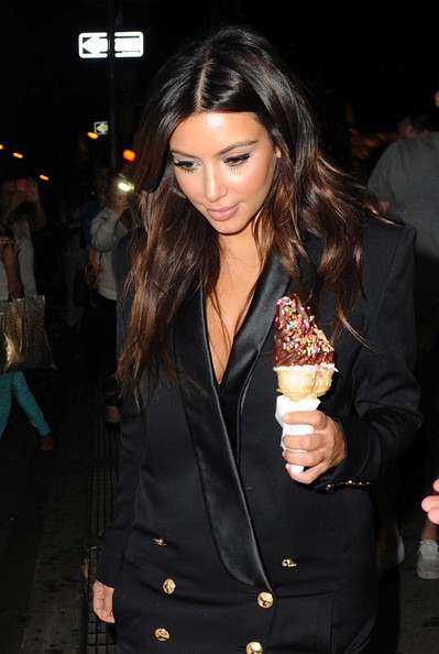 Kim+Kardashian+Kim+Kardashian+Grabs+Ice+Cream+BO30_DubTyEl… | Flickr