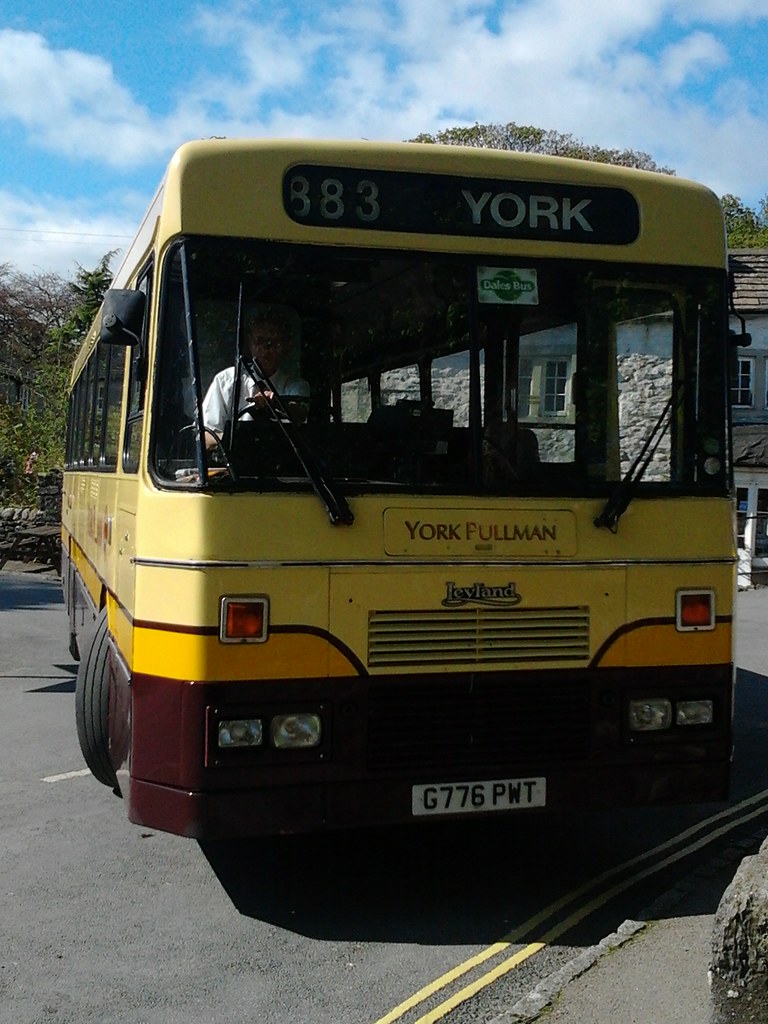 York Pullman Leyland Tiger | In Malham operating return jour… | Flickr