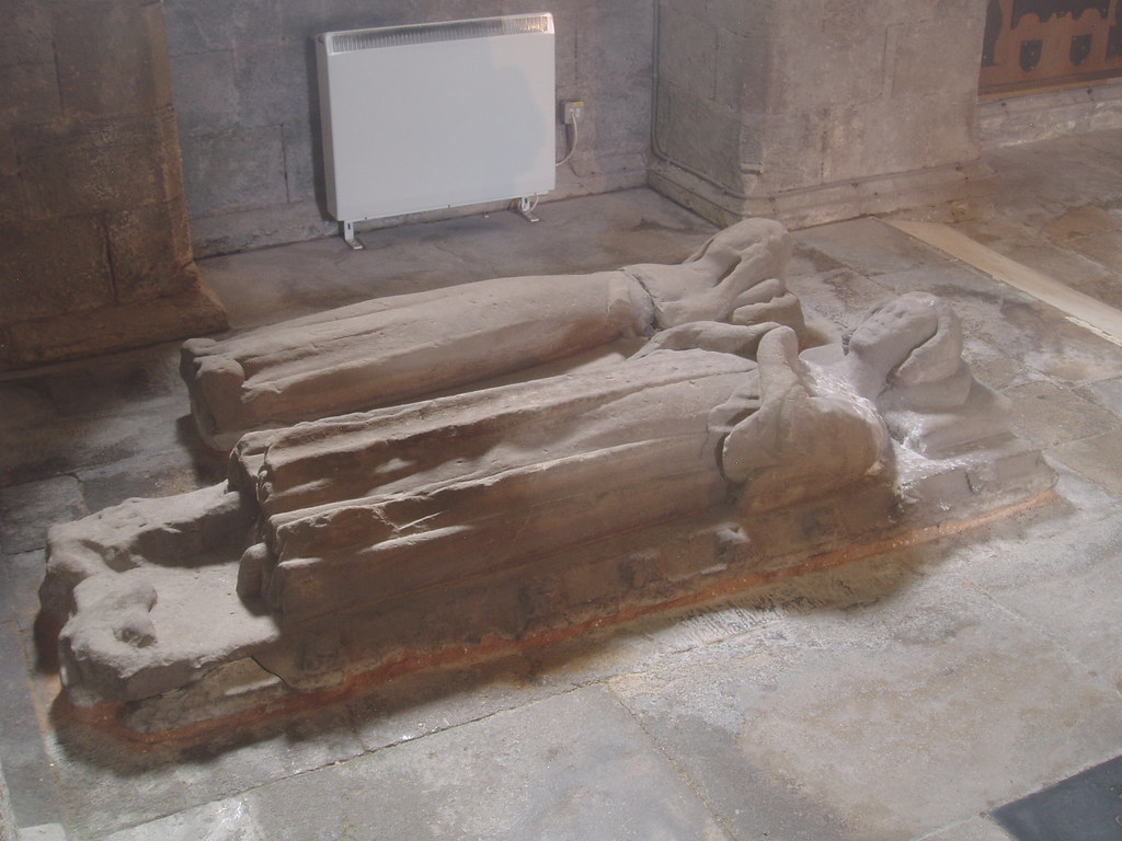 Crypt, Hereford Cathedral | Medieval effigies in the crypt, … | Flickr