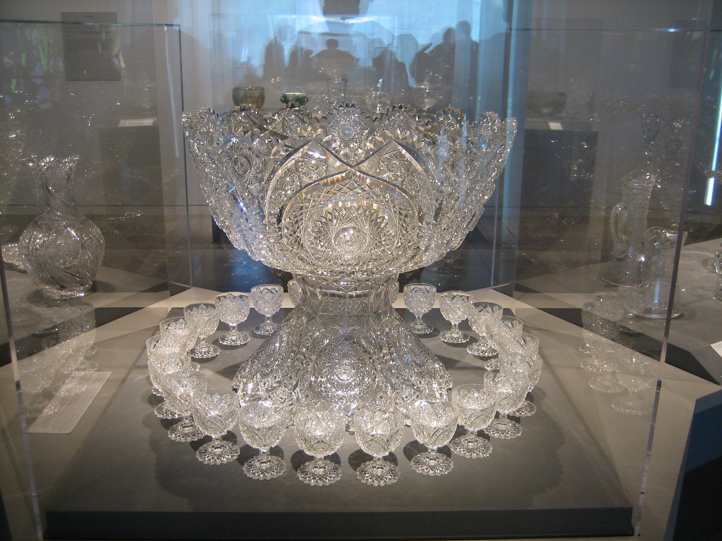 Libbey Punch Bowl | Declared the largest piece of cut glass … | Flickr