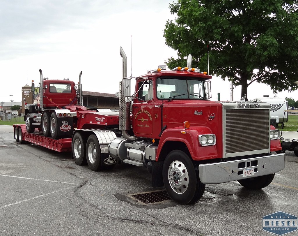Mack Superliner | Seen at the 2015 ATHS national convention … | Flickr